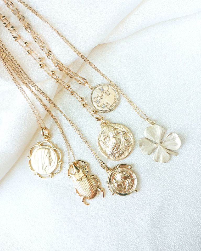 Collier médaille ATHÉNA plaqué or – Ampersand.Shop